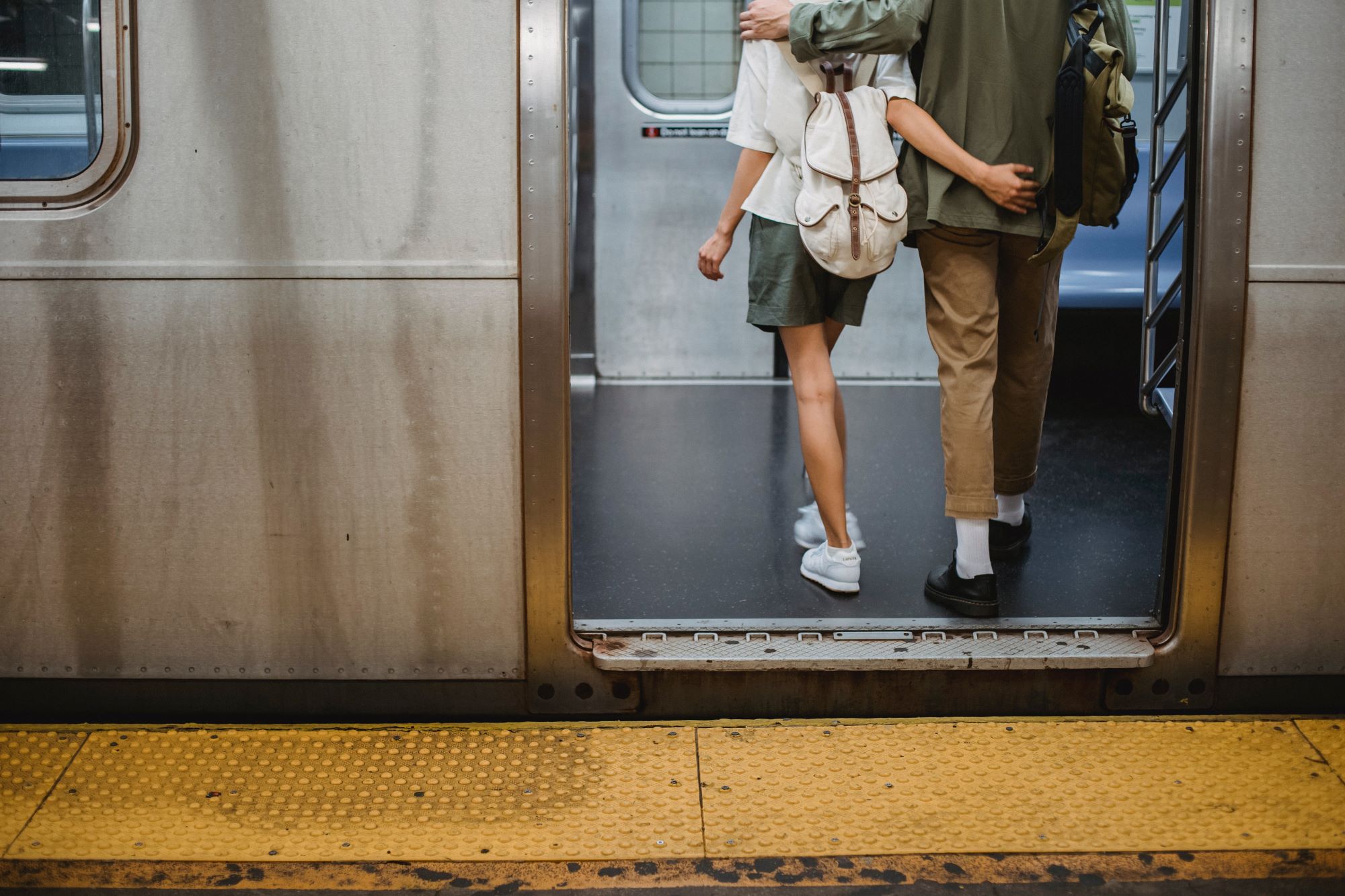 Public Affection in Korea: Cultural Norms and Expectations