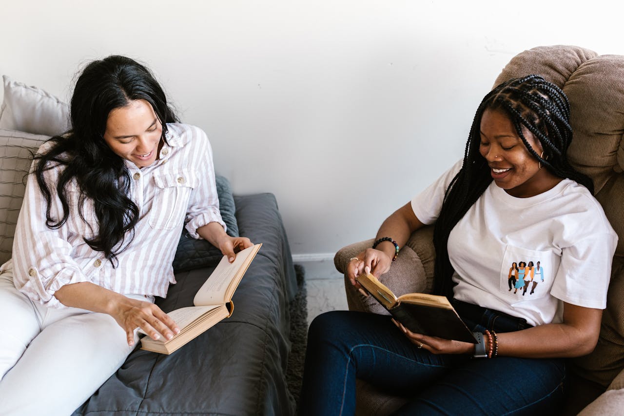 Living with a Roommate: Tips for Sharing Space Peacefully
