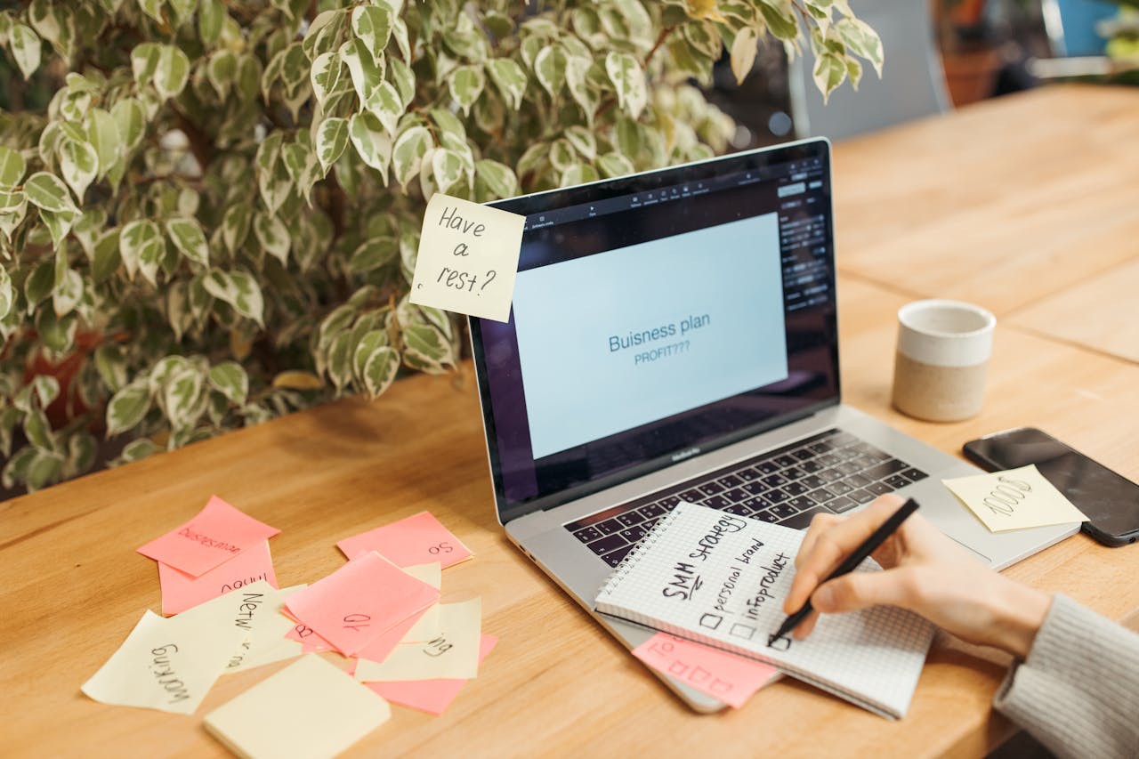 The Problem with Sticky Notes: Why They Create More Clutter